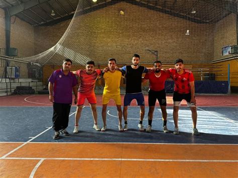 دانشگاه ایوان کی