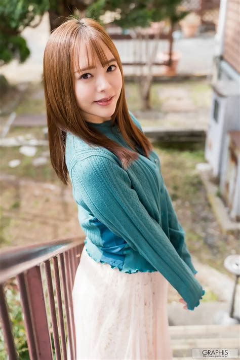 Graphis 202203 每日一枚 Yuna Ogura 小倉由菜20p 日本美女 找套图