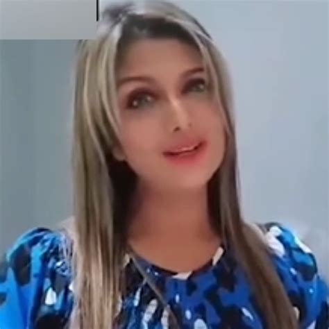 Actress Rambha நடிகை ரம்பா இப்ப எப்படி இருக்காங்க தெரியுமா அட