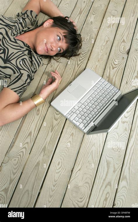 St Generation Computer Hi Res Stock Photography And Images Alamy