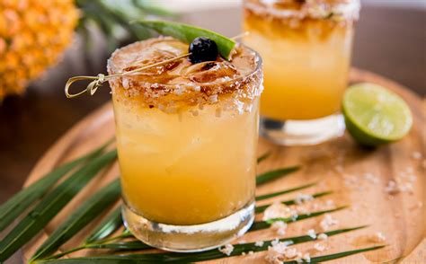 夏威夷酒店预订 Swell 餐厅及池畔酒吧 威基基海滩阿洛希拉尼酒店官网