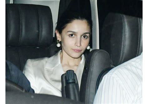 Alia Bhatt Heeramandi Stars Sonakshi Sinha Aditi Rao Hydari And More