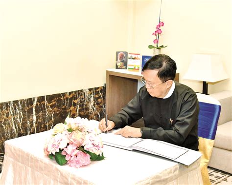 နိုင်ငံတော်စီမံအုပ်ချုပ်ရေးကောင်စီဥက္ကဋ္ဌကိုယ်စား ကောင်စီအတွင်းရေးမှူး