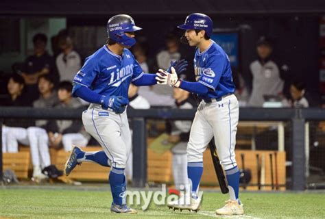 Md포토 김지찬 김성윤 삼성 육상부 선수들