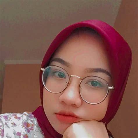 Syafira Nur Tazkia A Syafiranurta • Threads Say More