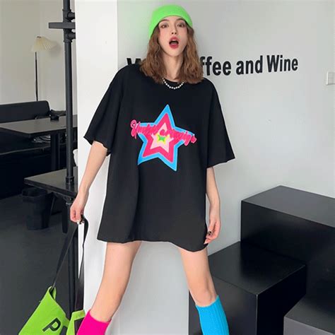 👕빅스타 별 프린팅 라운드 오버핏 여름 반팔티 코튼 롱 박스 반팔 티셔츠 📦 무료배송 에이블리