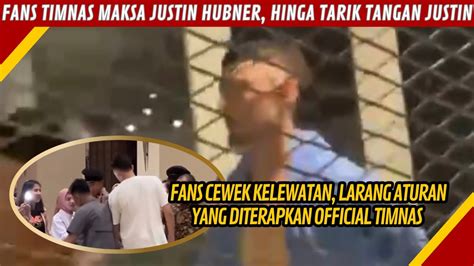 KETERLALUANFANS TIMNAS NUNGGU DI TOILET PEMAIN HINGGA TARIK TANGAN