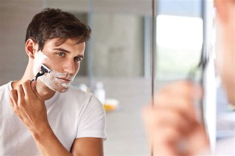 Australian Dermatologist Reveals The Counter Intuitive Shaving Step