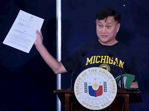 Pinoy Fisherman Missing After Chinese Commercial Vessel Hits Their