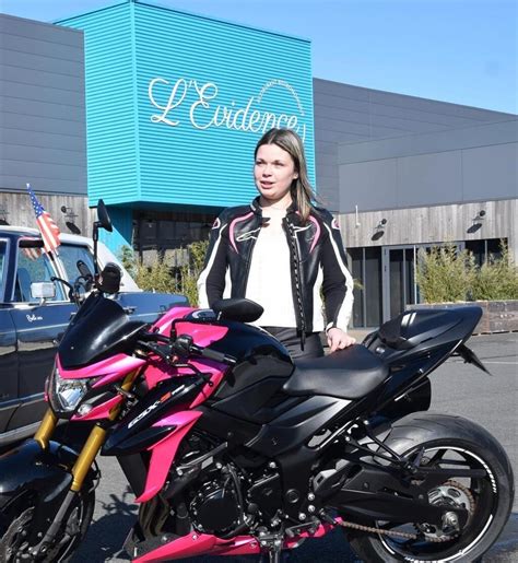 Mordues Dauto Moto Ces Femmes Font Tomber Les Préjugés à Yffiniac
