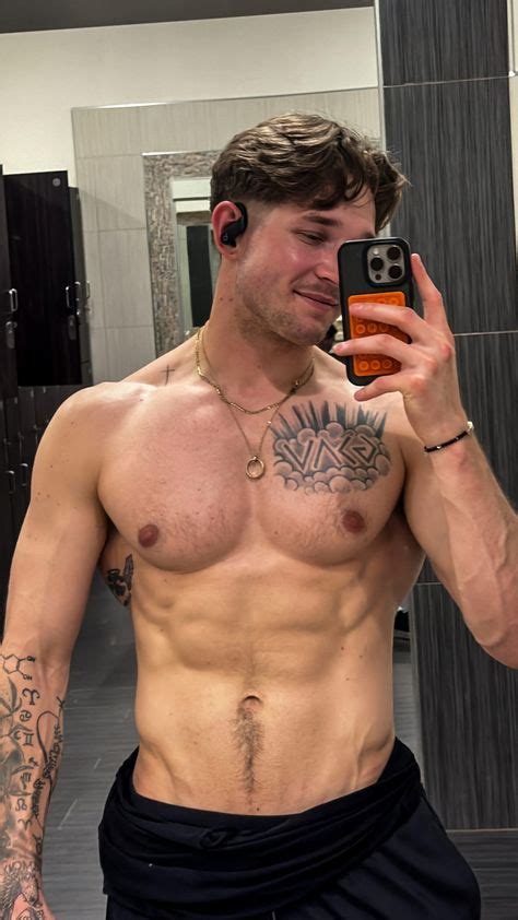 Pin By Jennifer Hovland On Phoenix Walker Couples Photo Cute Couples