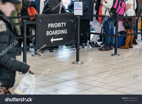 8935 Imágenes De Priority Boarding Imágenes Fotos Y Vectores De