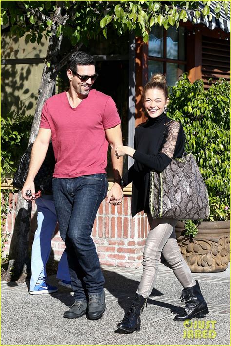 Leann Rimes And Eddie Cibrian Riviera Lunch Date Photo 2775445 Eddie
