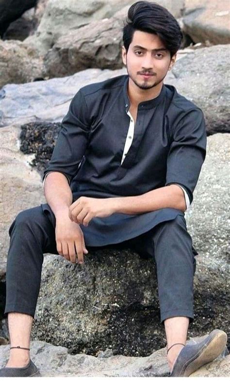 Faisu Vs Jannat Zubair We Rate The Best Tiktok Star Iwmbuzz