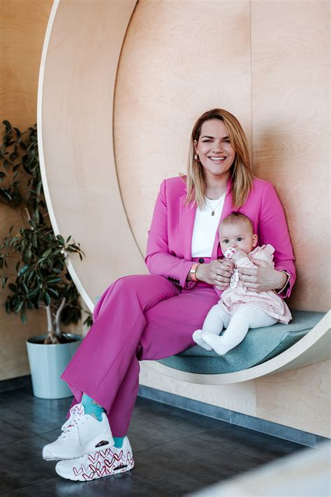 Moderna Mama Maša Zibar