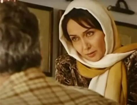 تصاویر بیوگرافی و عکس های شخصی کتایون ریاحی و فرزند و برادرش