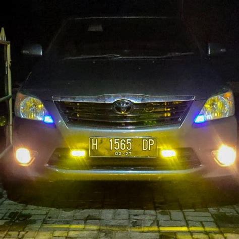 Jual Mini Biled Projector Autovision 3 Lensa 2 Warna 70 Watt Shopee