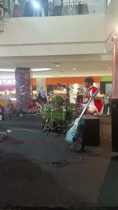 Eshan Liat Kakak Main Drum Youtube