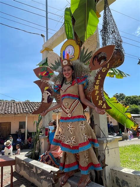 Trajes del indio Lempira vestuarios típicos para recordar la historia