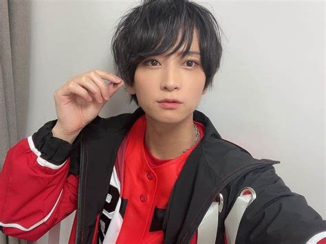 荒牧慶彦さんのインスタグラム写真 荒牧慶彦instagram 「アクターズリーグパーティご視聴くださった方、ありがとうございました⚾️