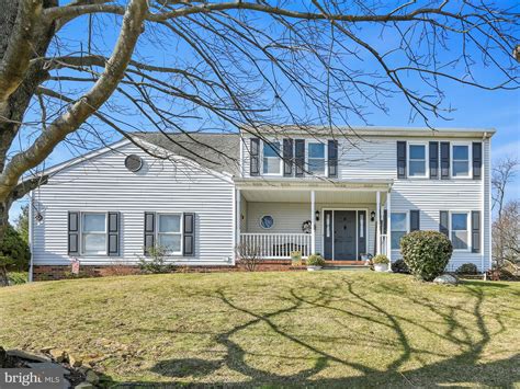 5 Abbey Road New Freedom PA 17349 Compass