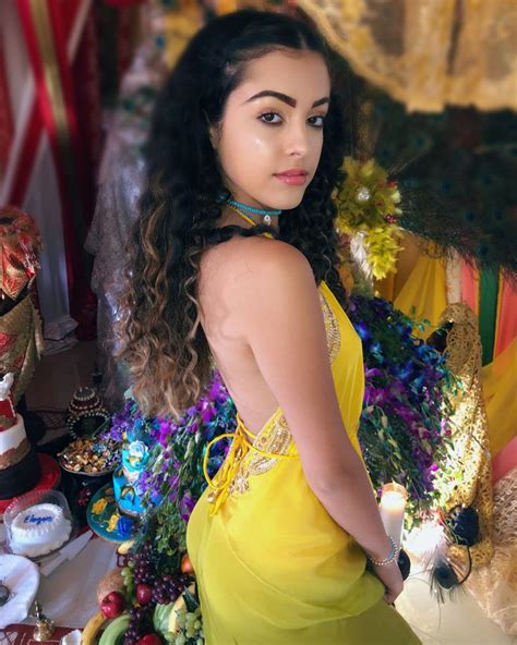 Pin By Inna Inna On Malu Trevejo One Shoulder Formal Dress Celebrities Strapless Dress