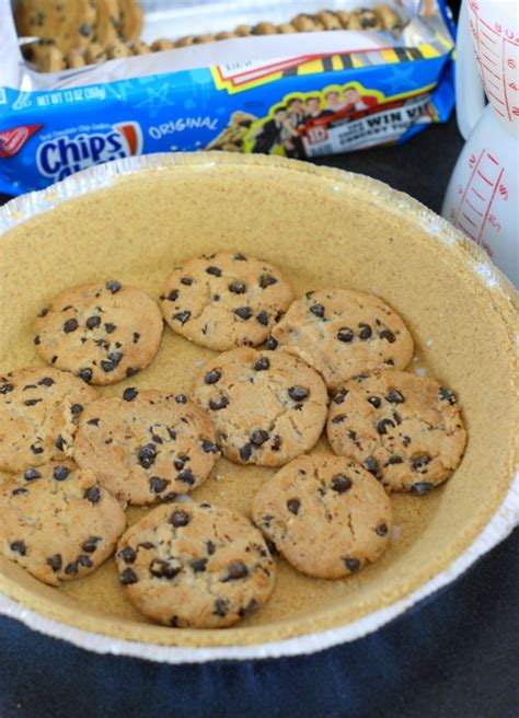 No Bake Chocolate Chip Cookie Pie Made With Chips Ahoy The Kitchen