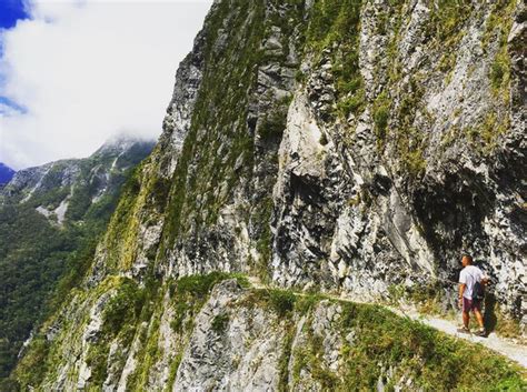 看壯觀「天堂懸崖」！花蓮太魯閣錐麓古道開放 每日限48人 Ettoday旅遊雲 Ettoday新聞雲