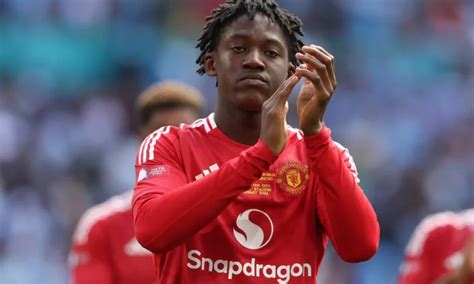 Kobbie Mainoo Manchester United Wage Expectations Revealed Centredevils