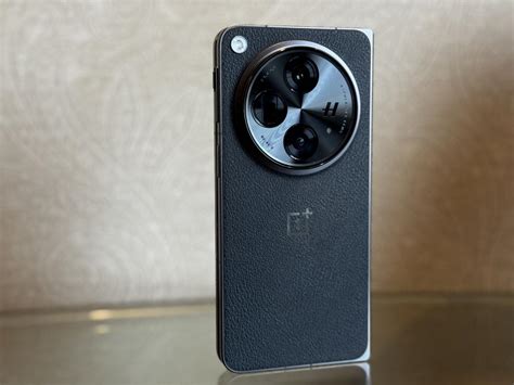 Oneplus Open Unboxing First Impressions Disrupting Foldables Early Into The Race Ibtimes India