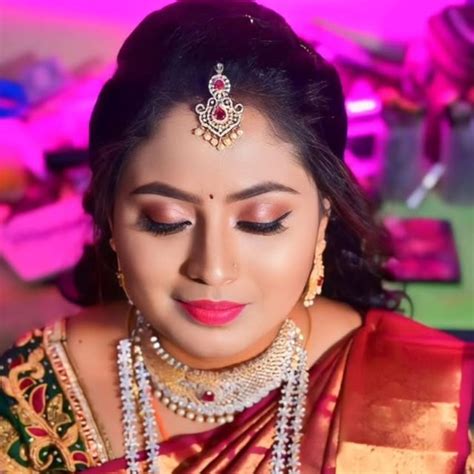 Seenu Celebrity Makeup Artist Seenu Makeup Artist • Threads Say More