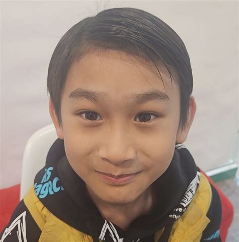 瀧賀水產 波士頓龍蝦 海王子 鱈場蟹帝王蟹 澳洲龍蝦水姑娘龍蝦 生蠔 牡蠣 蛤蜊 沙公 沙母 紅蟳 大閘蟹 瀬尿蝦 每天現採，台灣3大牡蠣產地直出，帶殼牡蠣 挑選過，餐廳and燒烤店長期指定使用的等級