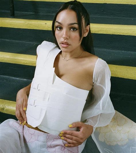 Exploring A Sibylline Psychedelic Odyssey With Lilah Clash Magazine