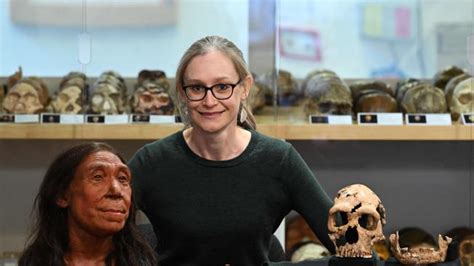 Un documental recrea el rostro de una neandertal que vivió hace 75 000 años