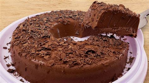 PUDIM DE CHOCOLATE CREMOSO QUE NÃO VAI AO FORNO
