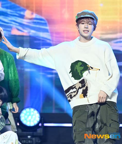 Nct Wish 유우시 청량한 소년미 포토엔hd 손에 잡히는 뉴스 눈에 보이는 뉴스 뉴스엔