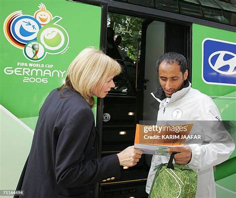 Sami Al Jaber Photos Photos And Premium High Res Pictures Getty Images