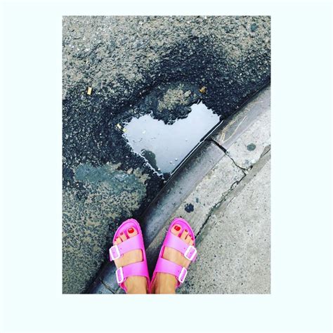 Lori Bergamottos Feet Lori Bergamottos Feet