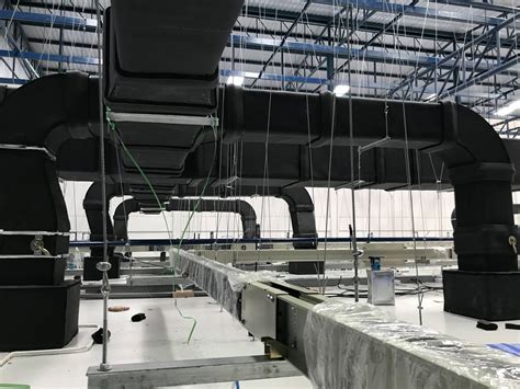 งาน Duct สังกะสี หินกองรุ่งเจริญ แอร์ดักท์