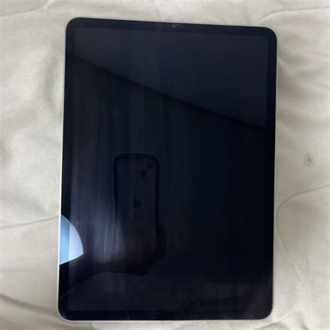 動作不良なし Ipad Pro 11インチ 第1世代 動作⭕️ By メルカリ