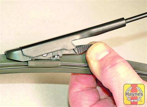 Wiper Blade Replacement Opel Zafira 2009 2014 Haynes Manuals