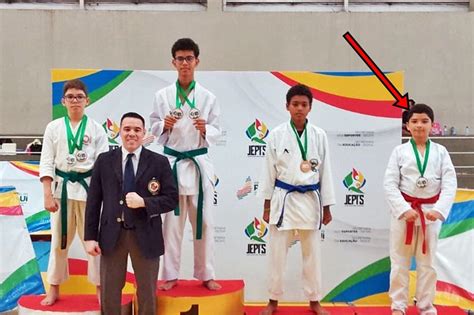 Cocalense ganha medalha de bronze na Etapa Estadual de Karatê dos Jogos