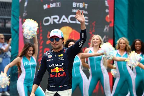 F1、賛否両論のドライバー紹介についてgpdaとの協議に前向きな姿勢 【 F1 Gate Com