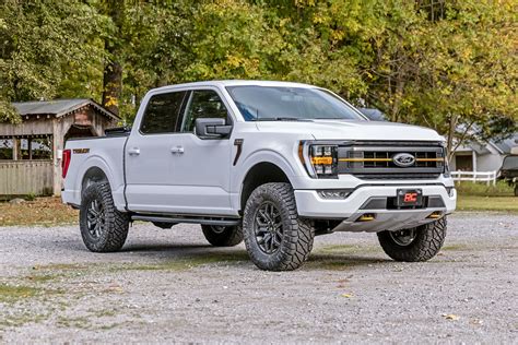 2 5 Inch Lift Kit Ford F 150 Tremor 4WD 2021 2023 Offroad Armor