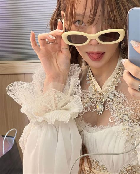 221108 Taeyeon Has Won Best Female Solo Artist At The 2022 Genie Music