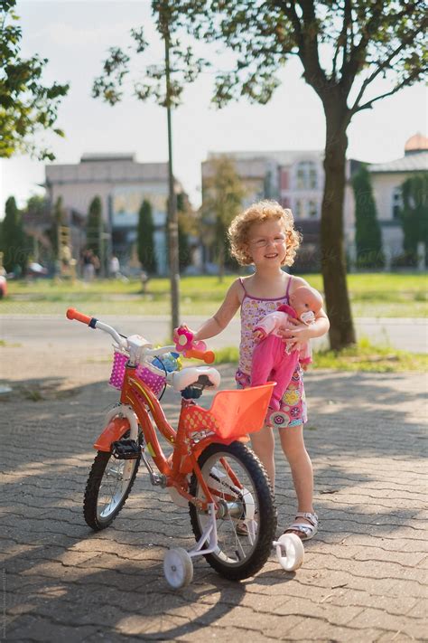 Summer Bike Ride Porjelena Jojic Tomic