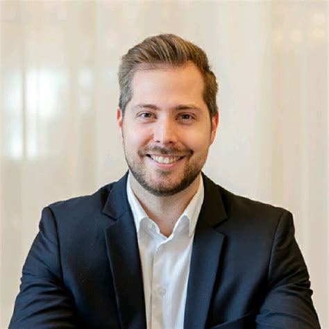 Bryan Baumgartner Leiter Vertrieb Raiffeisenbank Aesch Pfeffingen Genossenschaft Linkedin