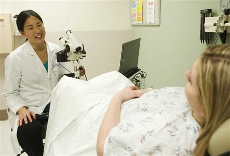 Step By Step Guide How To Perform A Pelvic Exam Video Tutorial