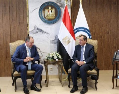 لاستعراض خططها التوسعية فى مصر وزير البترول يستقبل رئيس أباتشي