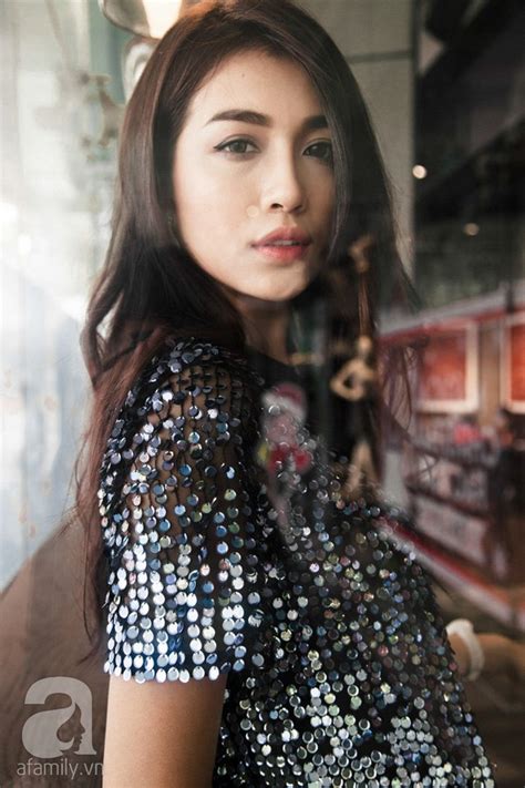 11 Sao And Hot Girl Việt Mặt đã Lai Tây Trang điểm Lại Càng Tây Hơn